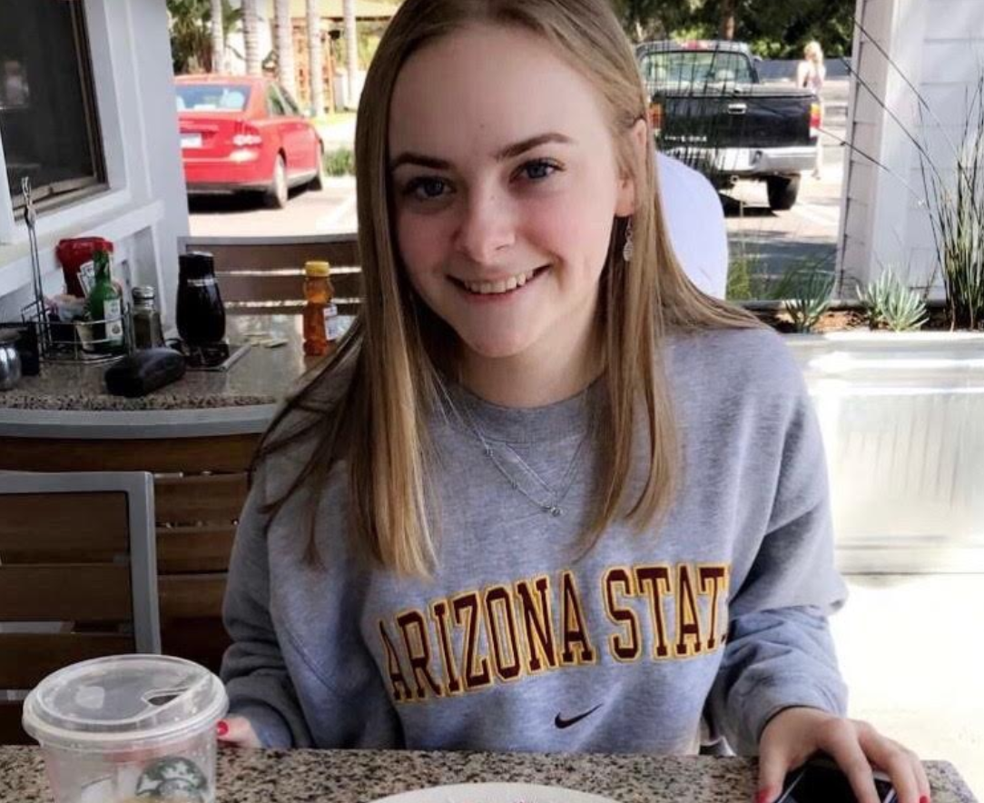 Delainey Maxwell – XPress